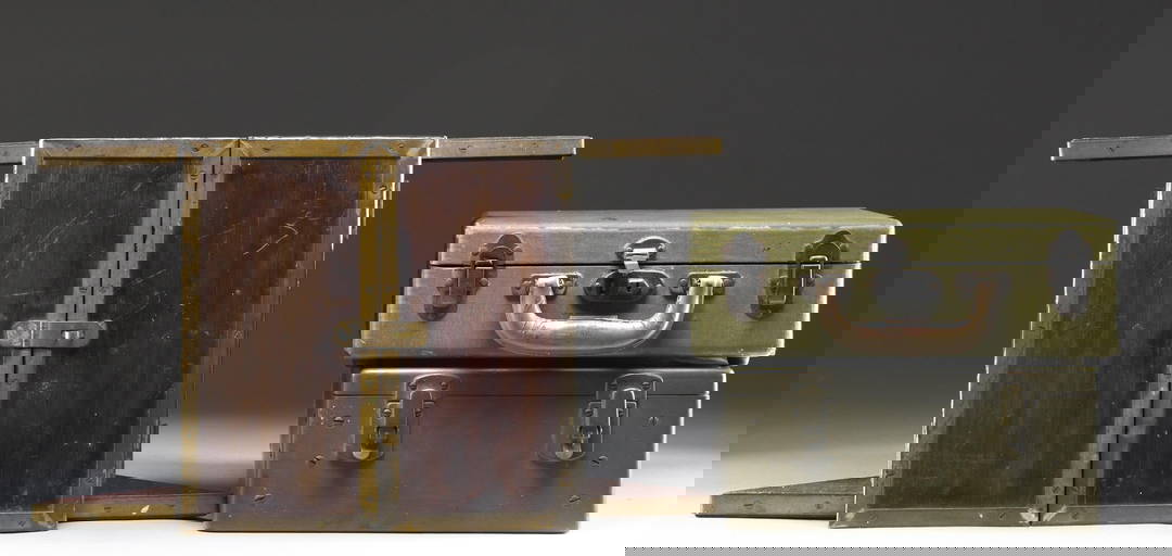 Vintage Us Naval And Military Ww2 Era Instruments.