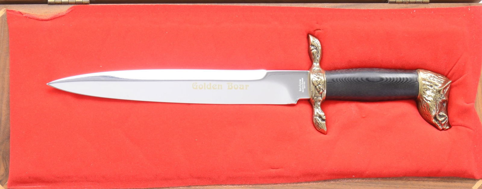 Cased Kershaw "original" Golden Boar Dagger. Auction