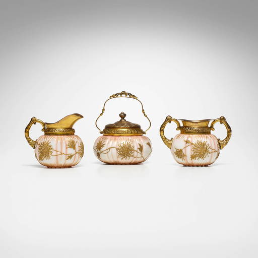 Mt. Washington Glass Co., Colonial Ware Vessels