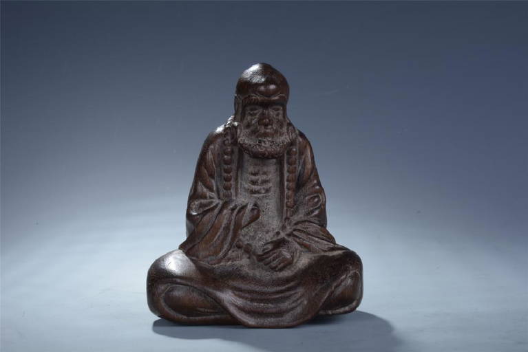 Agilawood Damo Figure