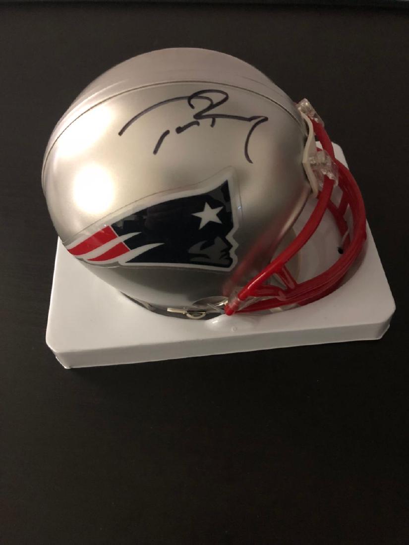 Tom Brady Signed Mini Riddell Patriots Helmet - Oct 28, 2018 | High End ...