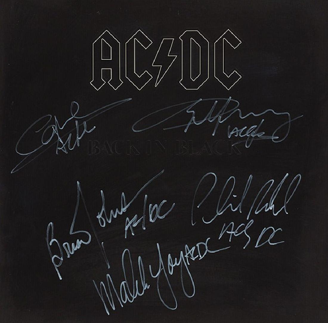 Ac/dc Signed Back In Black Album