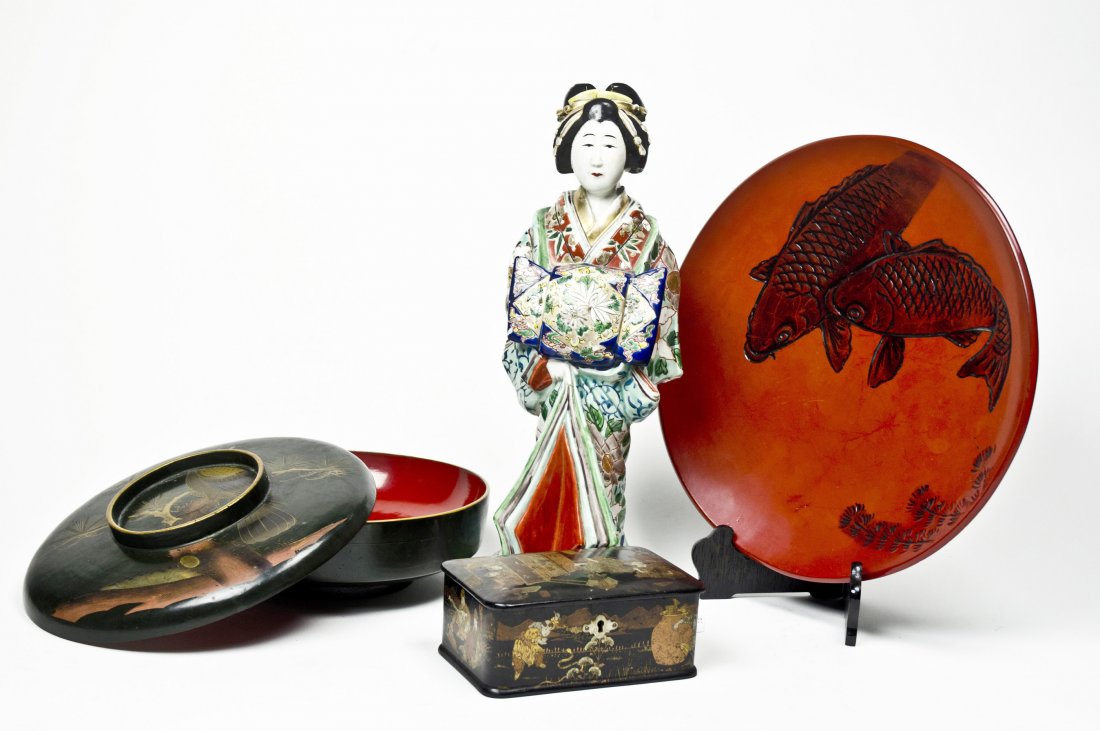 Japanese Lacquer Set with Porcelain Geisha