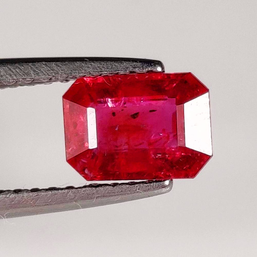 Ica Certified 1.15 Ct Natural Pinkish Red Ruby Octagon Faceted Auction