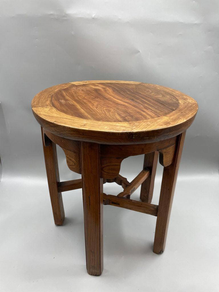 Chinese Round Table Auction