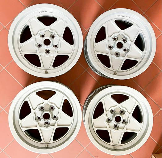 Ferrari Set Of Rims For 308