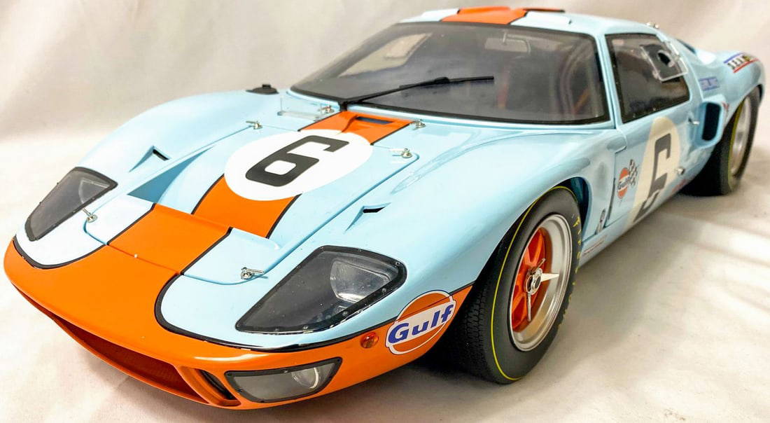 Ford Handcrafted Model Ford Gt 40 Altaya Auction