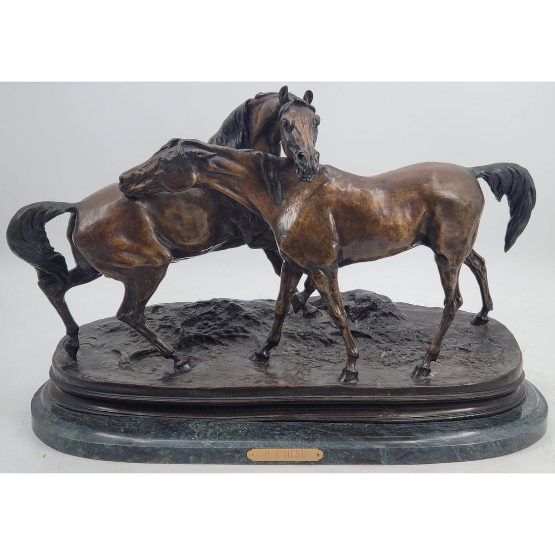 Pierre Jules Mene (1810-1879) L'accolade Bronze Statue Auction