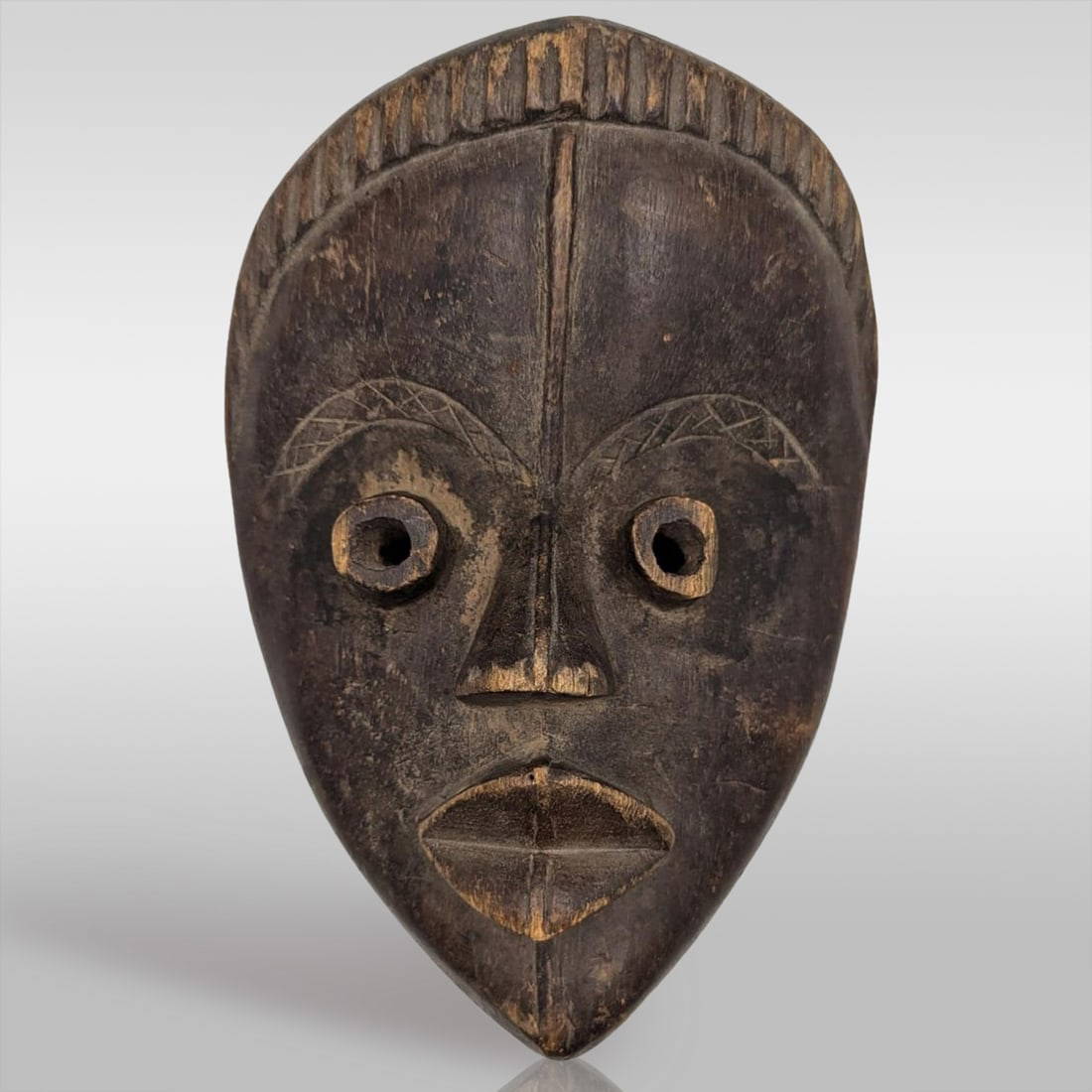 Vintage Carved Wood African Tribal Cameroon Mask Auction