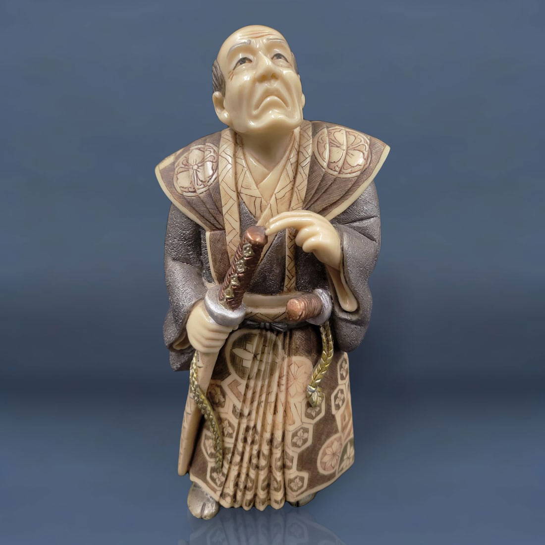 Vintage Japanese Samurai Carving Auction