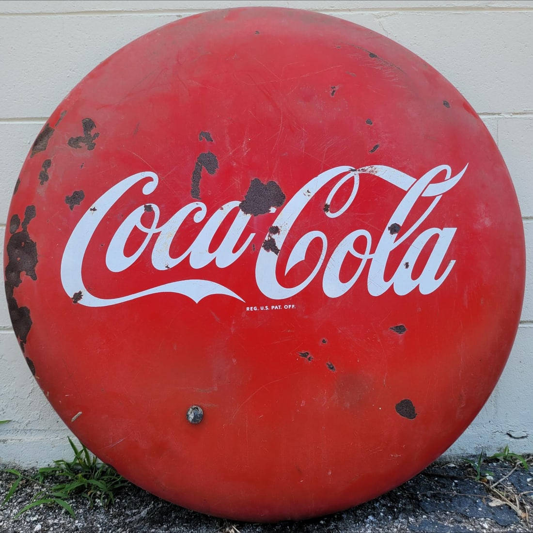 Large 36" Diameter Round Coca-cola Sign Auction