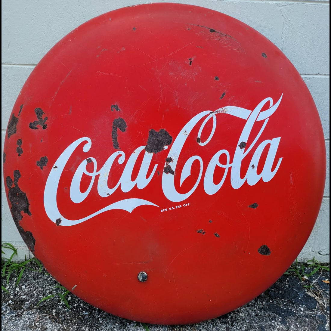 Large 36" Diameter Round Coca-cola Sign Auction