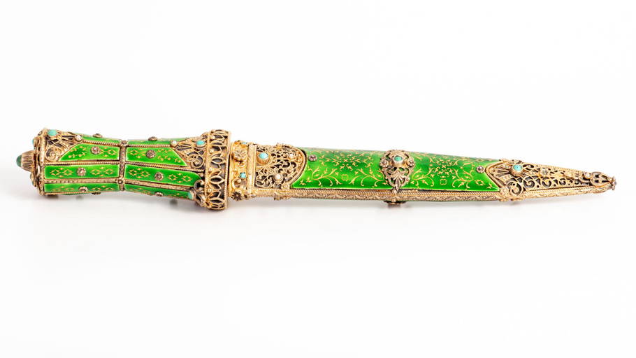 Extraordinary Austro-Hungarian Dagger Made of Gilded Silver Decorated w ...