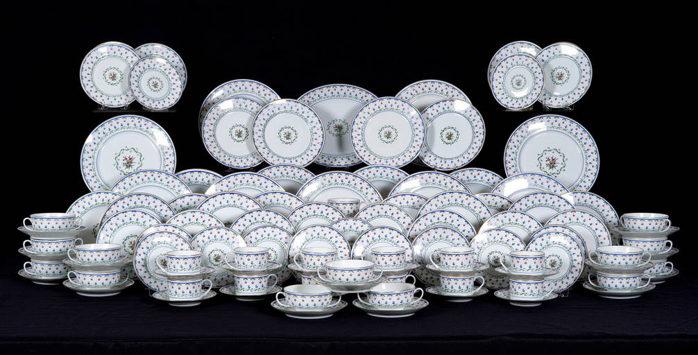 A. Raynaud Limoges Lafayette Pattern China Set
