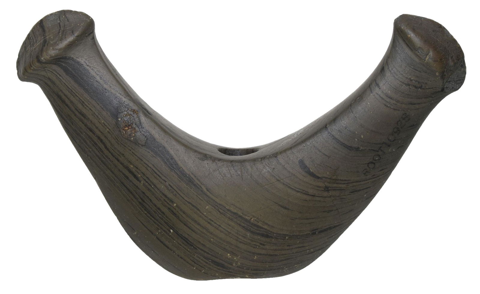 5 1/8" Knobbed Crescent Bannerstone. Davis G10 COA. - Dec 07, 2019 ...