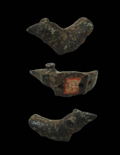 3 3/8" Porphyry Popeyed Birdstone. Branch Co, Mi.