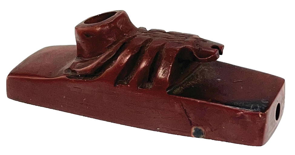 4 3/8" Sioux Catlinite Spider Effigy Pipe. Late 1800s to early 1900's ...