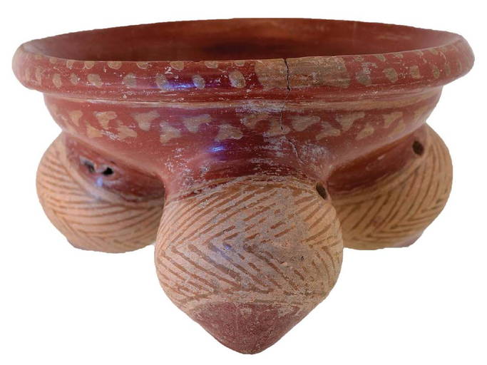 7 3/4" D. Tripod Rattle Leg Bowl. Costa Rica.