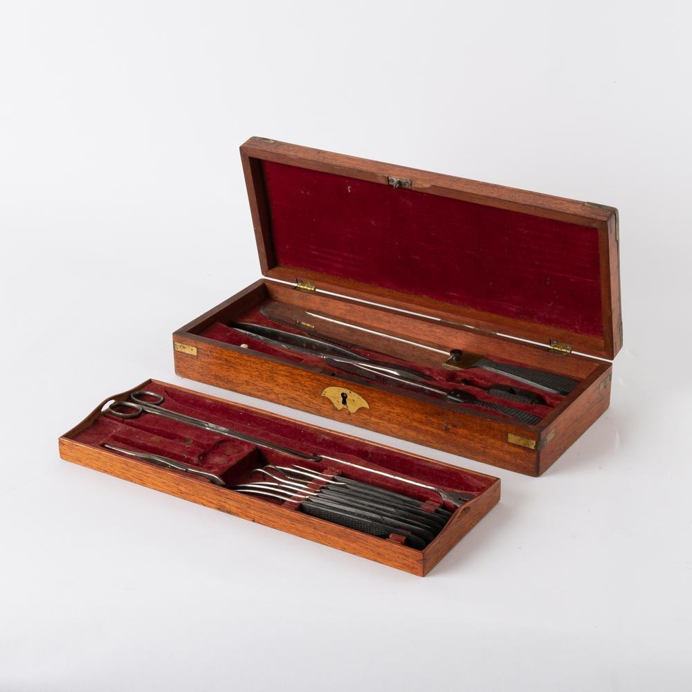 Hg Kern (philadelphia) Surgical Field Kit, 19th C.