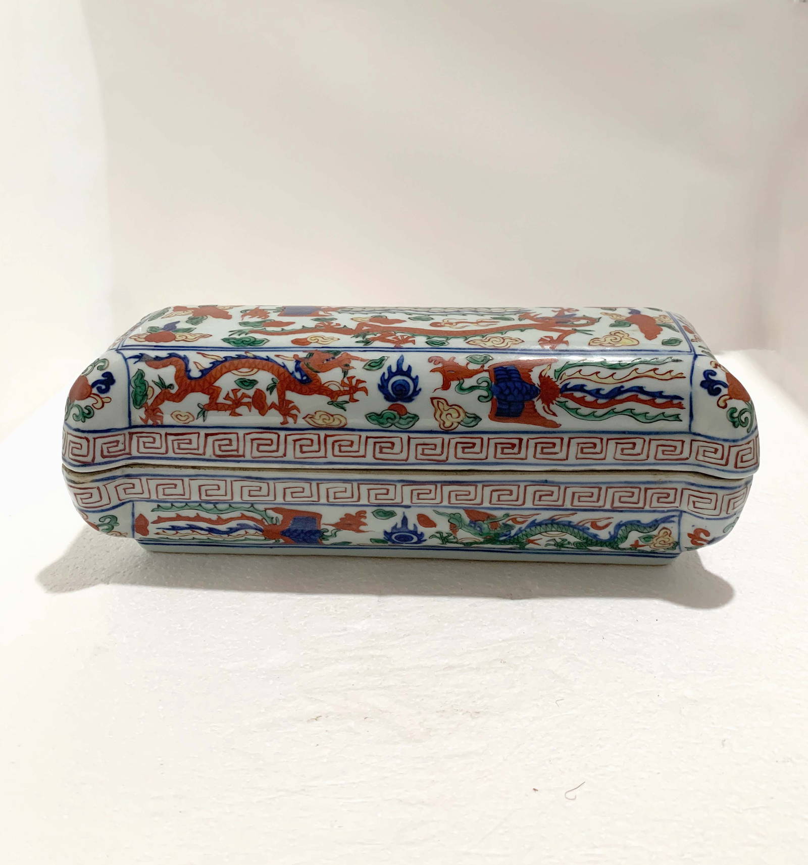 Buy Chinese Famille Vert Box And Cover | Helmuth Stone Gallery In Fl