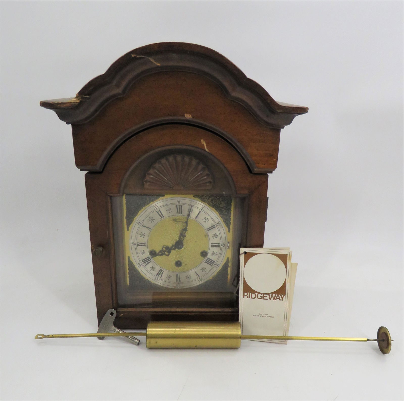 Ridgeway Clock With Pendulum