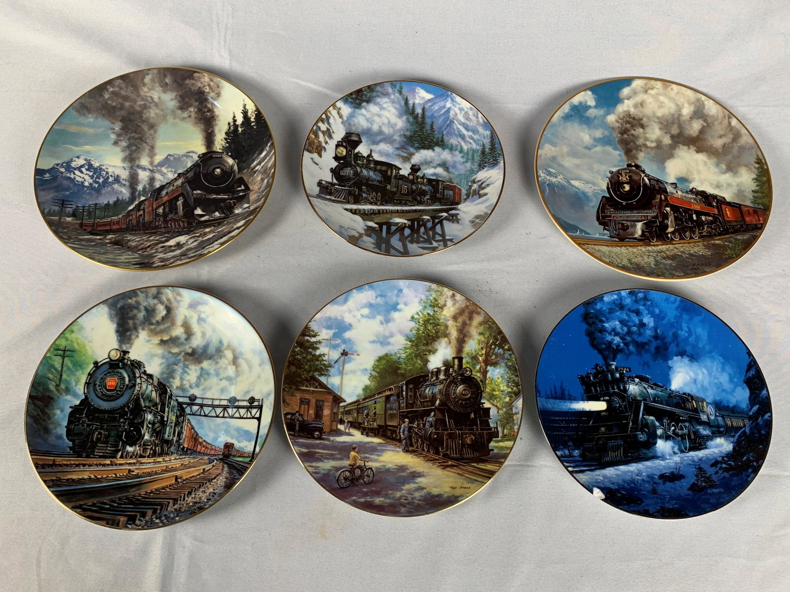 Train & Locomotive Collector Plates