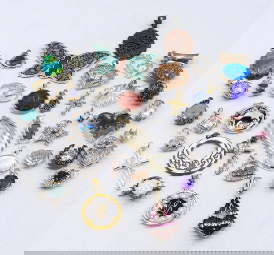 March Online Auction 30 2025 on Mar 30, 2025 by Kamy INC in FL