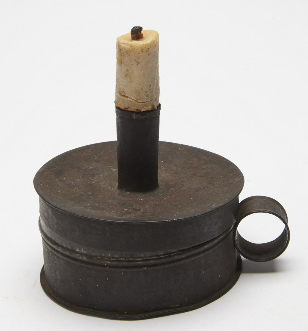 For Auction: Early Tinder Box with Contents (#58) on Jan 11, 2020 | New ...