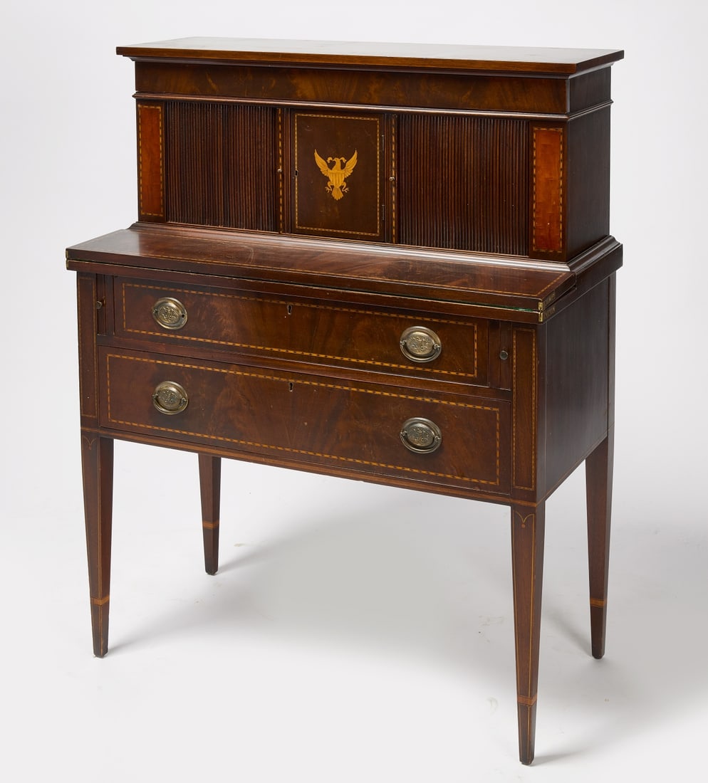 Federal Desk Auction