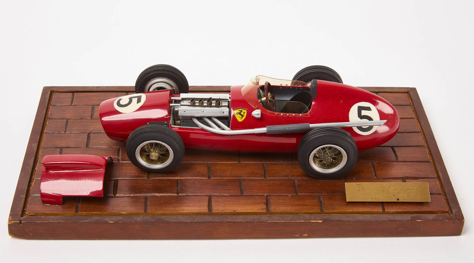 Model Of F1 Ferrari Race Car - Jun 18, 2025 | New England Auctions ...