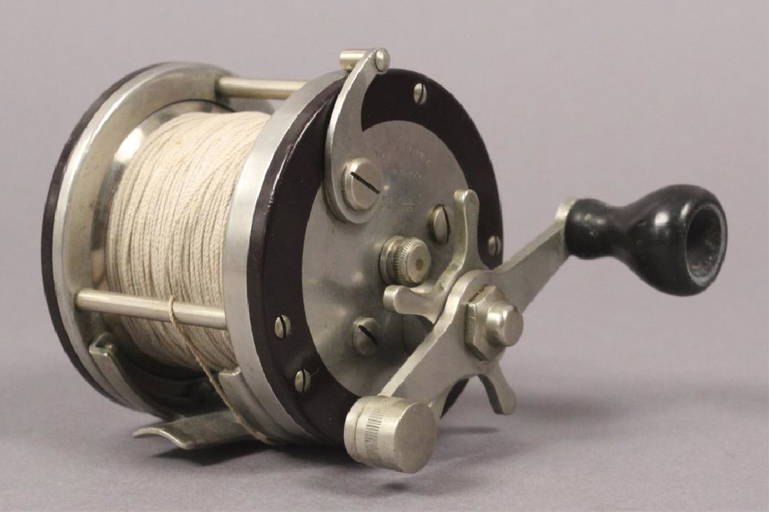 Ocean City Free Spool Fishing Reel