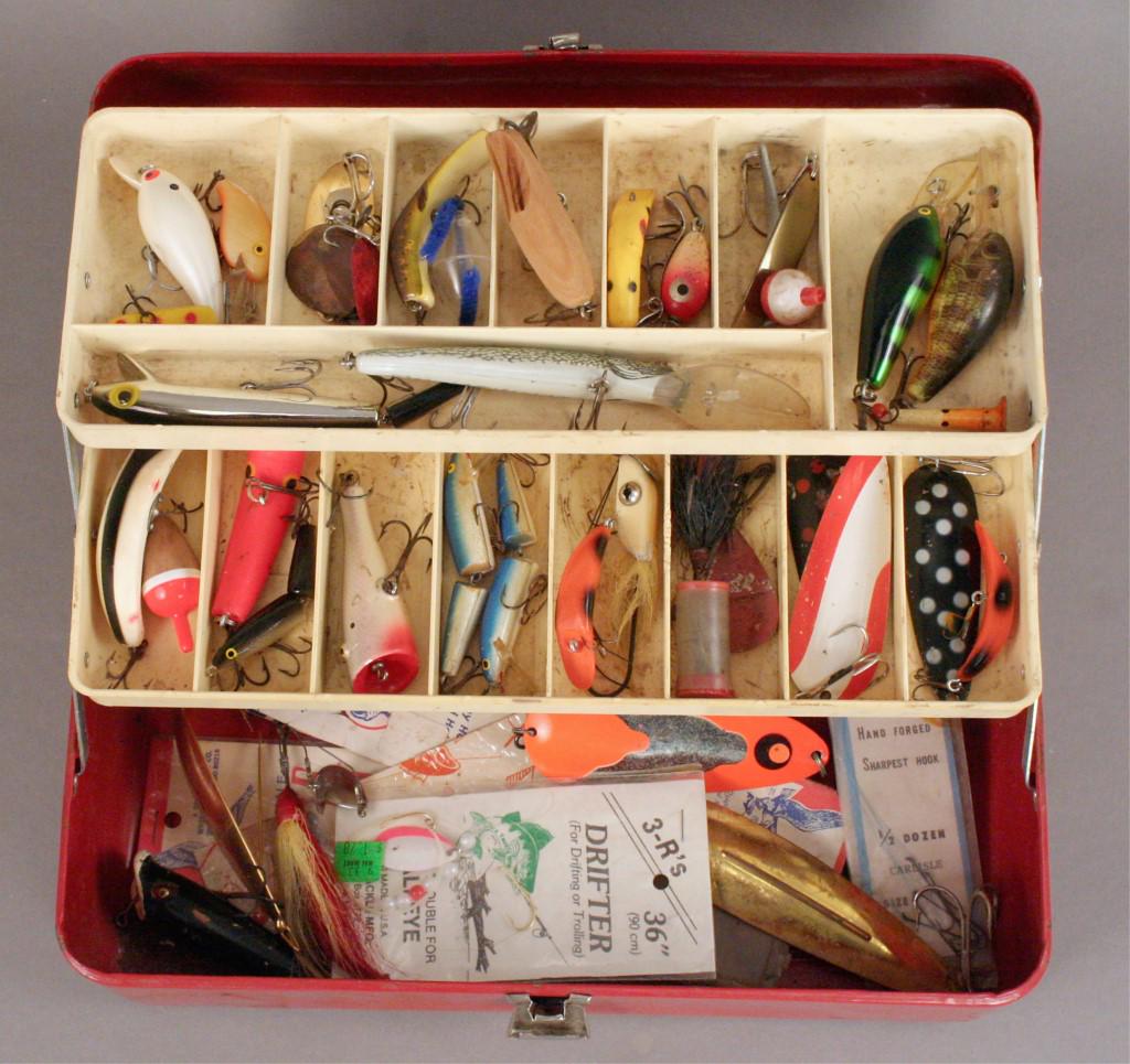 Old Pal Vintage Tackle Box With Assorted Lures