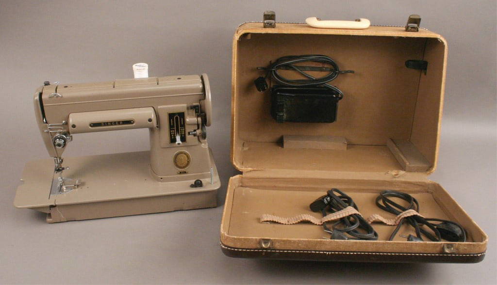 1950's Singer 301 Sewing Machine With Case Auction