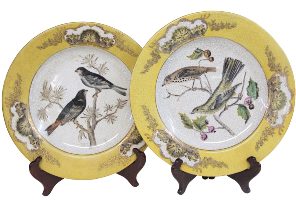 Vintage Hua Rong Tang Zhi Hand Painted Plates,pair Auction