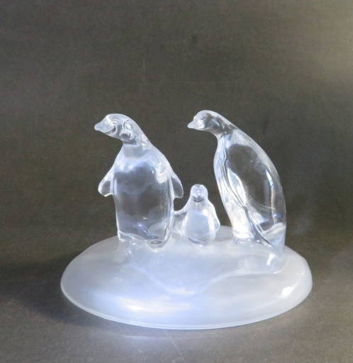 Vintage Crystal Glass Penguins Sculpture on Frosted Glass Base (#7170 ...