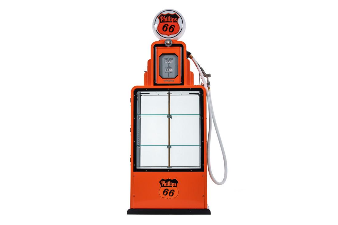 Rare Wayne 50 Showcase Gas Pump