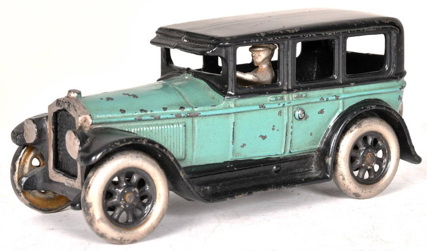 Arcade Cast Iron "buick" Sedan
