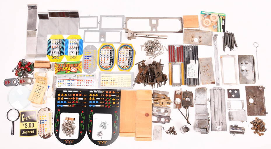Miscellaneous Slot Machine Casting And Parts