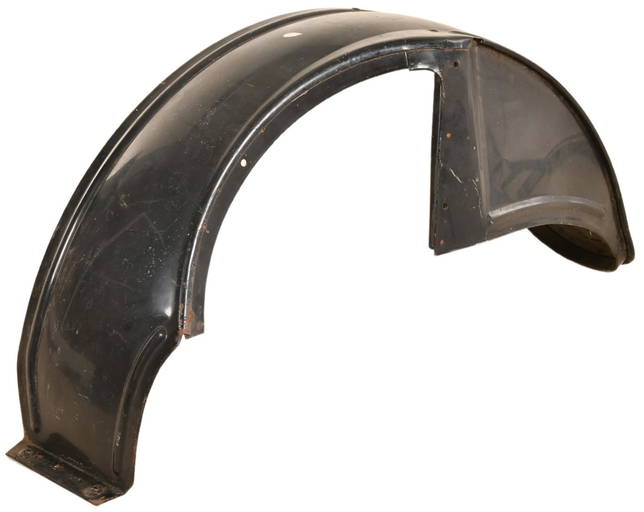 NOS Ford Model T Rear Fender (#0004) on Oct 08, 2022 | Route 32 ...