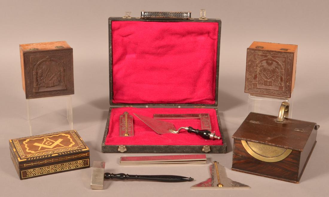 Lot of Antique /Vintage Masonic Items.
