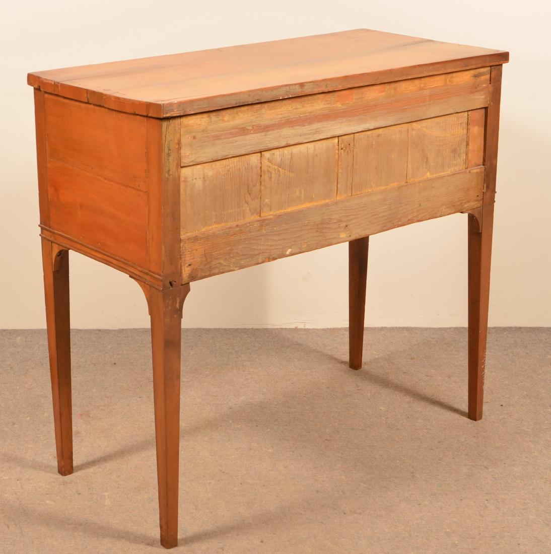 Virginia Hepplewhite Cherry Hunt Board.