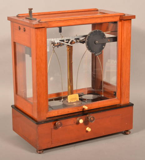 Christian Becker Chainomatic Analytical Balance Scale.