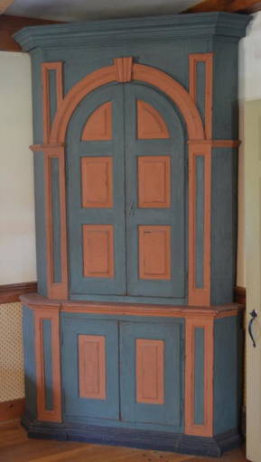 Early 19th Century Pa Paint Decorated