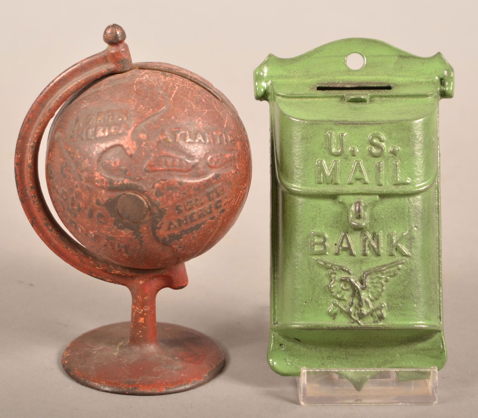 Two Antique/Vintage Cast Iron Still Banks. - May 22, 2021 | Conestoga ...