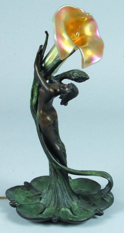 449: Reproduction Art Nouveau style Bronze & Glass Lamp