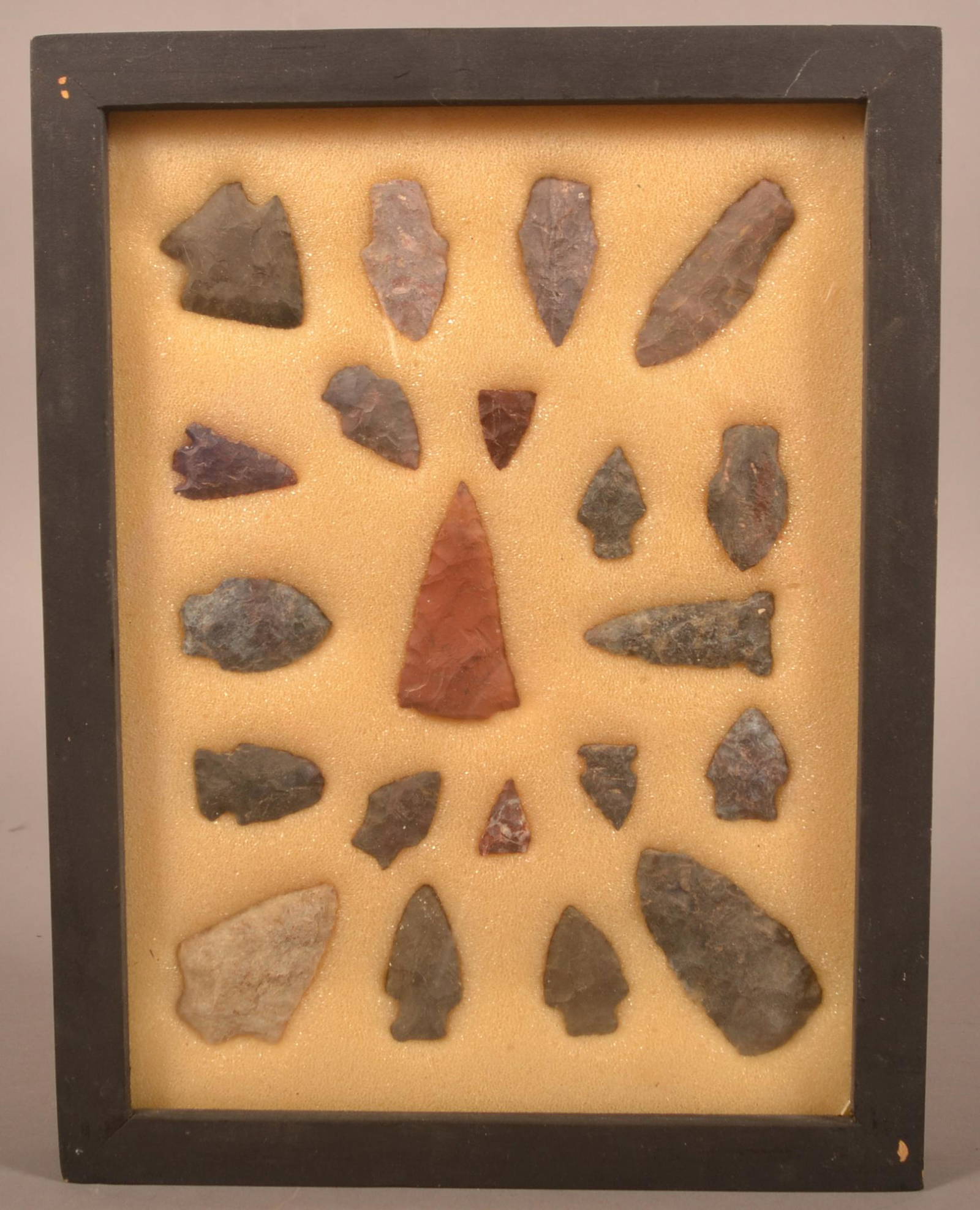 21 Ancient Lanc. Co, Pa Stone Points. Auction