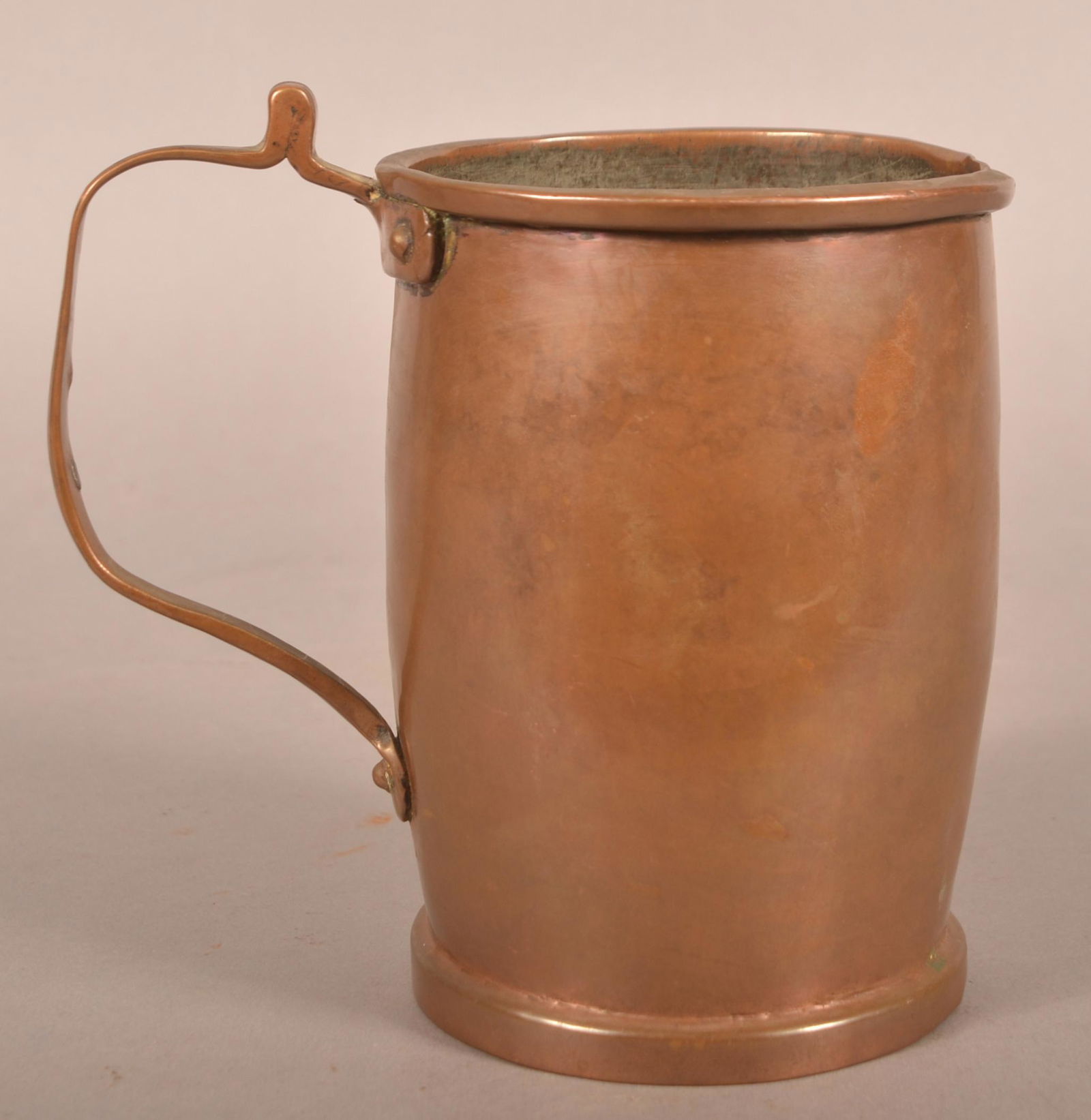Antique Copper Tankard With Crimped Seam.