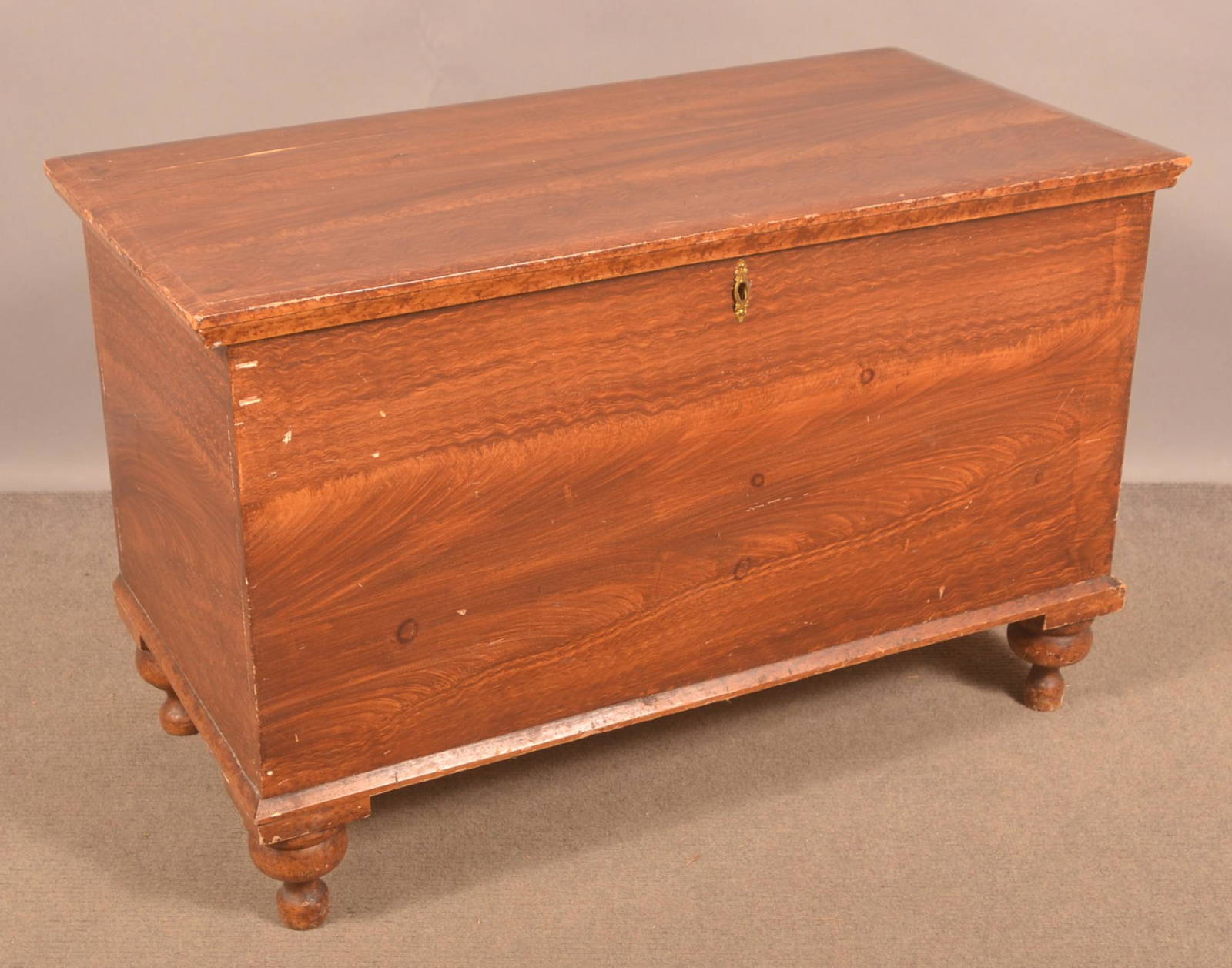Pa Feather Grain-decorated Softwood Blanket Chest. Auction