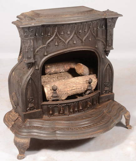 "a.c. Barstow & Co., Prov. R.i." Cast Iron Parlor