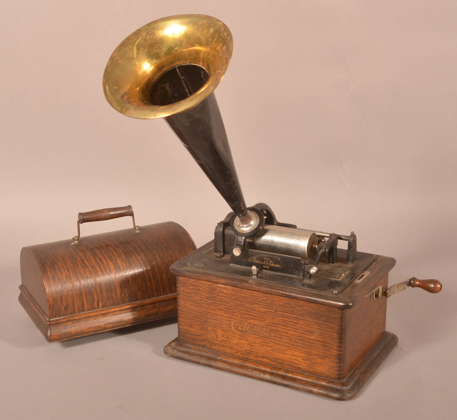 Edison Standard Oak Case Cylinder Record Player. Auction